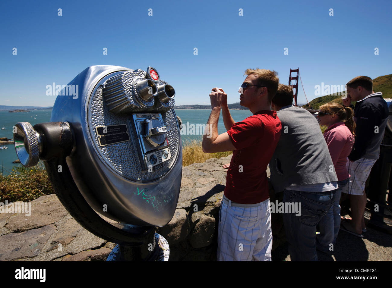 Telescope golden gate bridge hi-res stock photography and images - Alamy