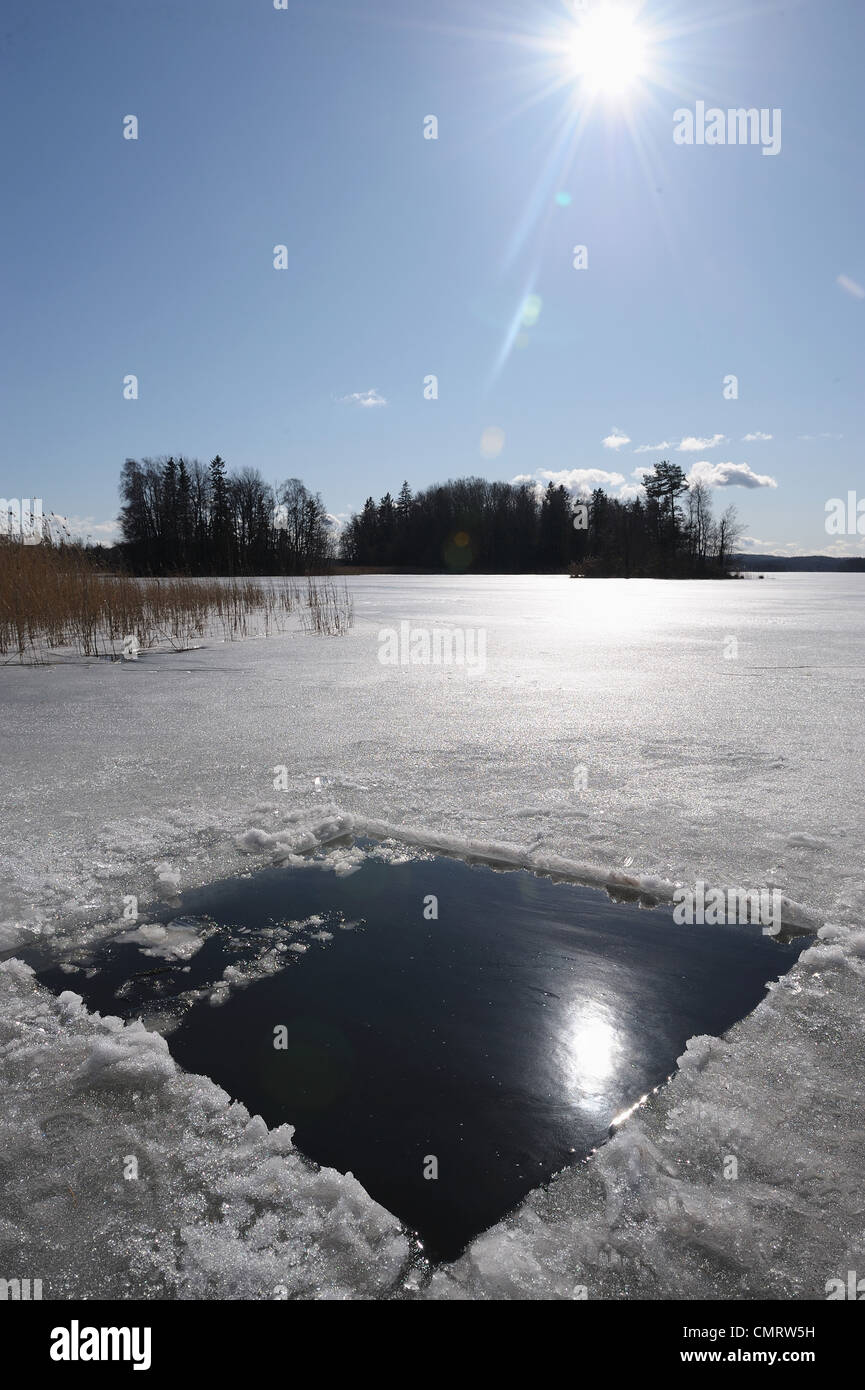 Freeze hole hi-res stock photography and images - Alamy