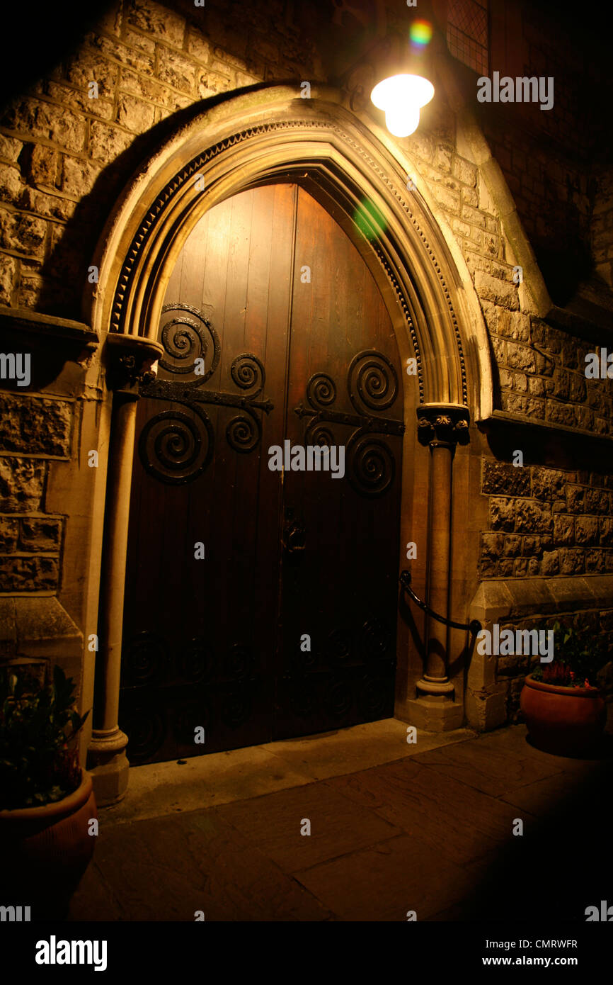 Door into old building hi-res stock photography and images - Alamy