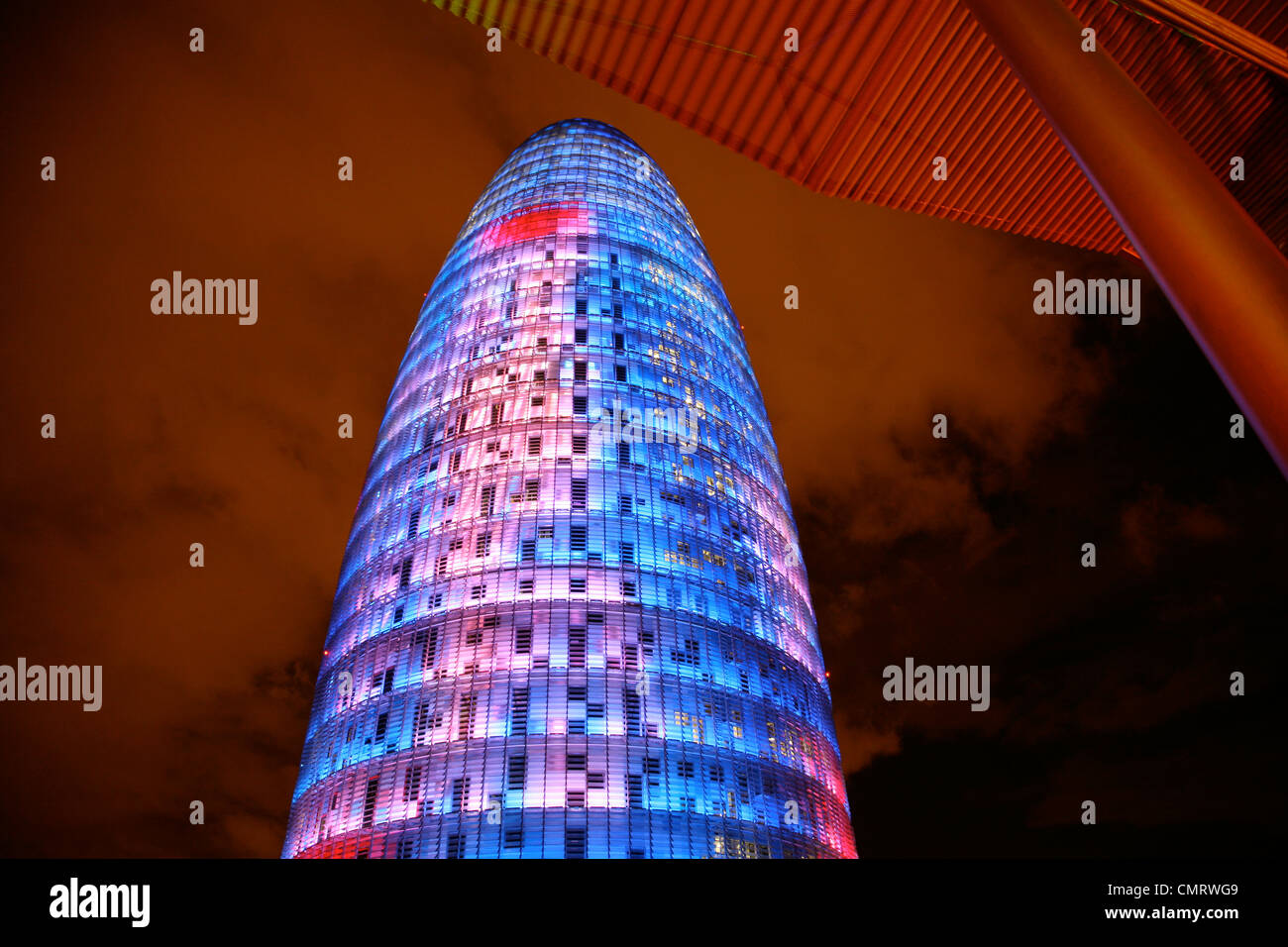 Lit building hi-res stock photography and images - Alamy