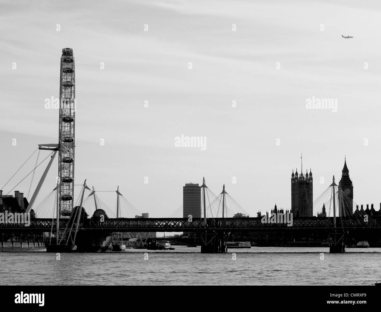 The london eye at night Black and White Stock Photos & Images - Alamy