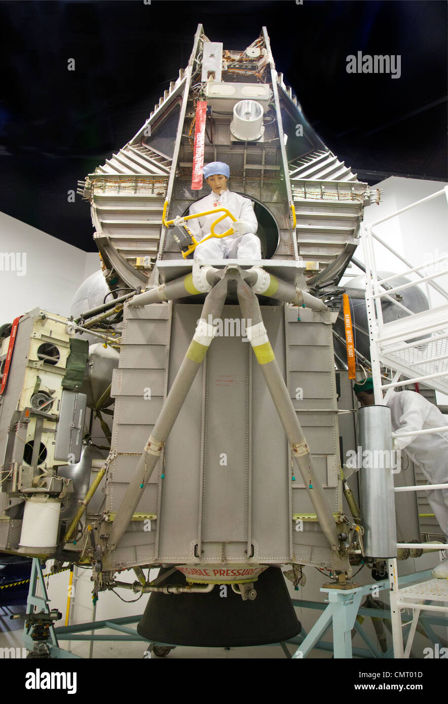 Cradle of Aviation Museum Lunar Module Stock Photo - Alamy