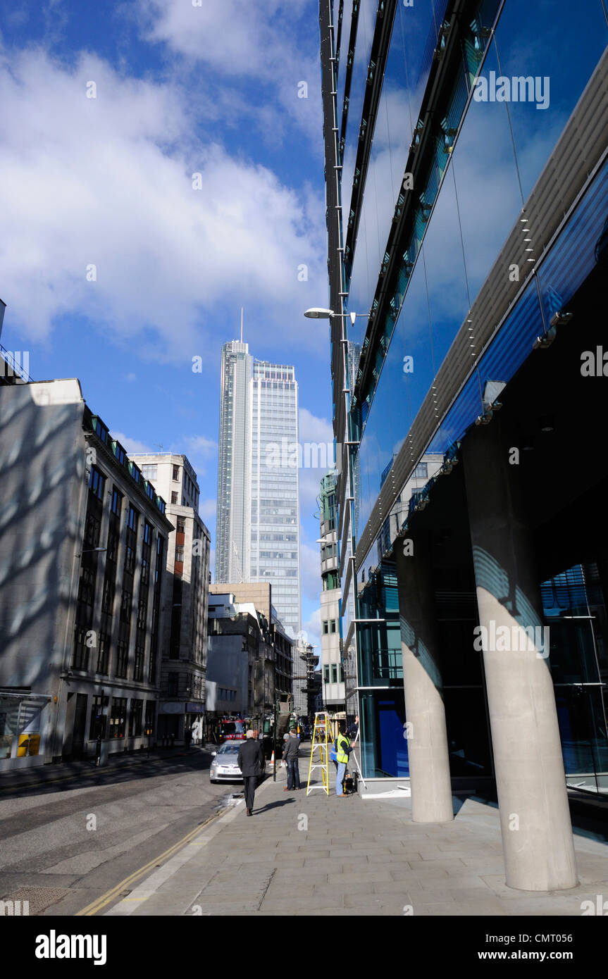 Looking northwest up Houndsditch towards Heron Tower, London Stock ...