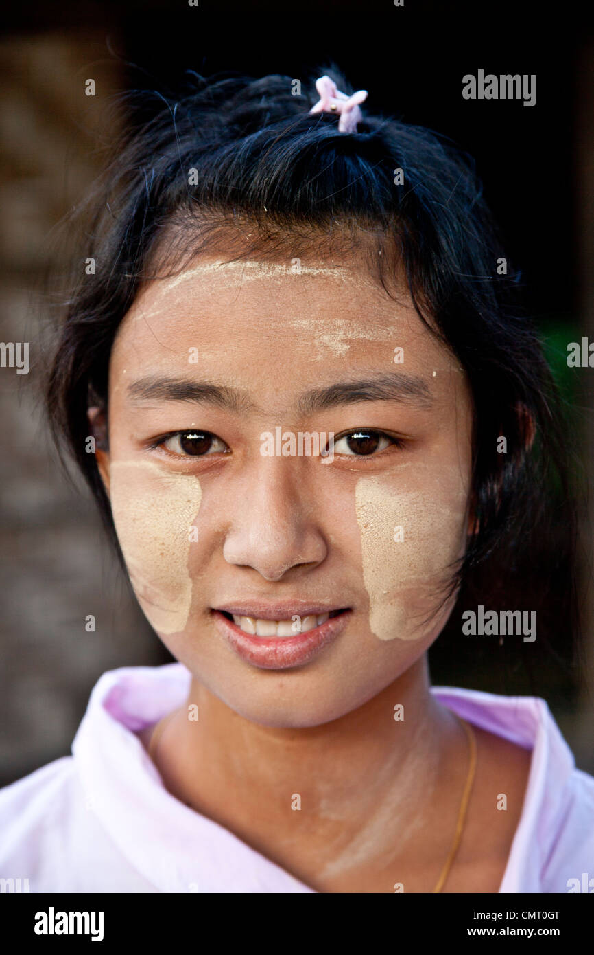 Burmese face paint hi-res stock photography and images - Alamy