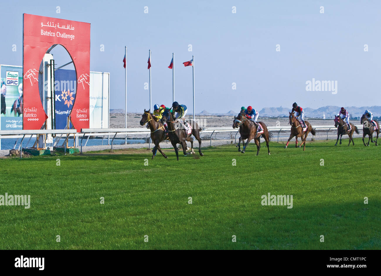 Bahrain cenral desertic area arabic hi-res stock photography and images ...