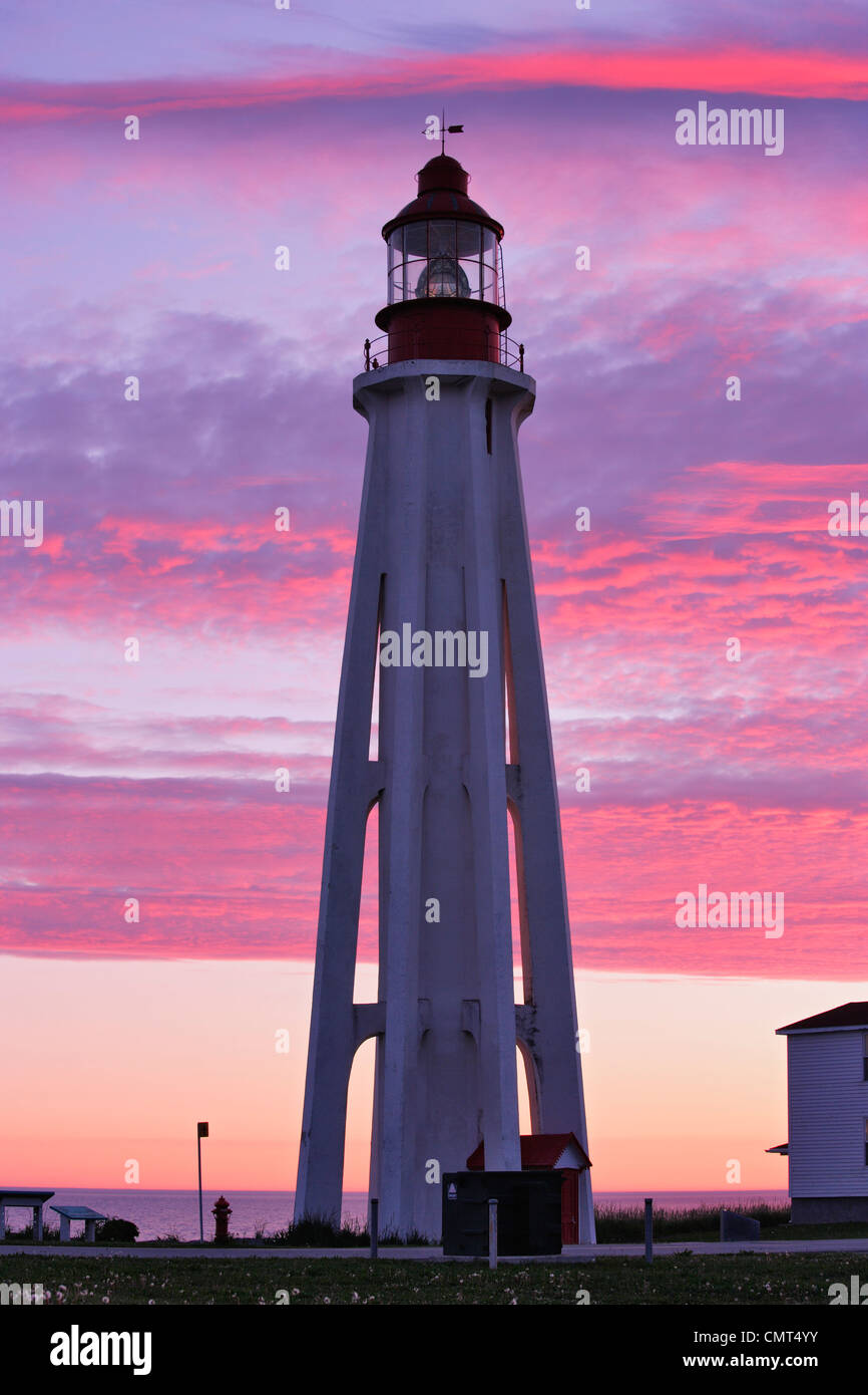 Artist's Choice:Lighthouse at Dawn, Pointe-au-Pere, Bas-Saint-Laurent ...