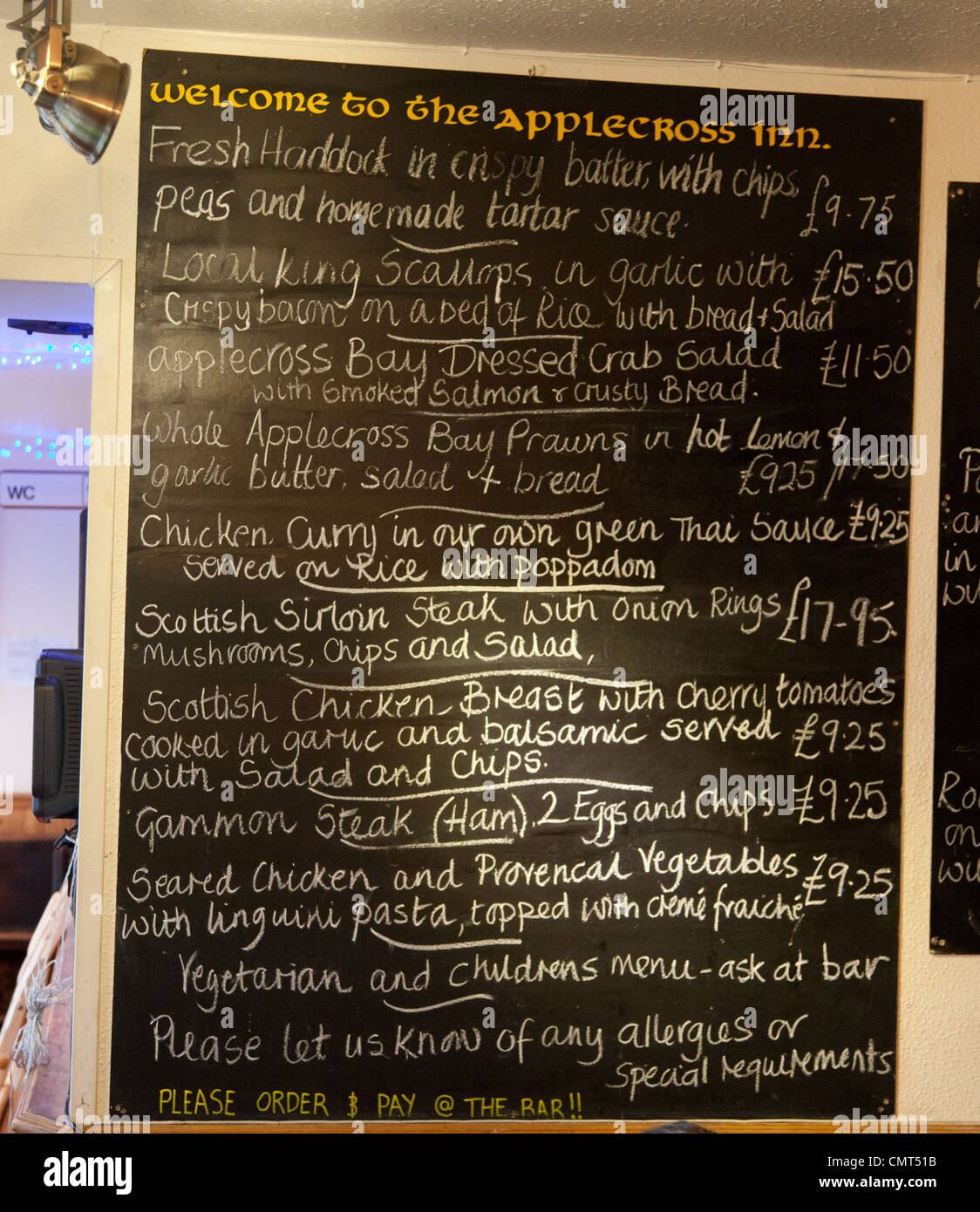 Pub scotland highlands hi-res stock photography and images - Alamy