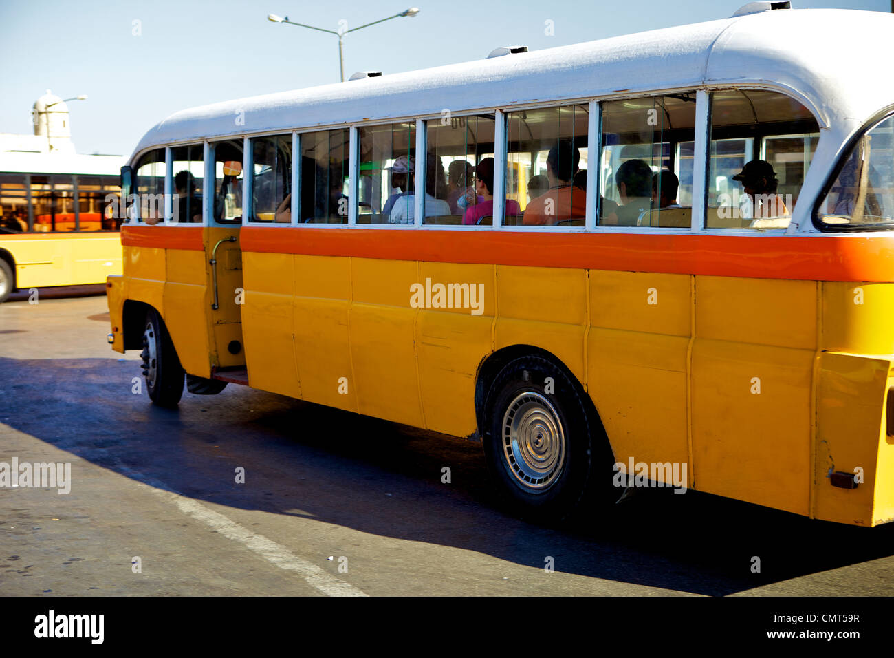 Leyland buses hi-res stock photography and images - Alamy