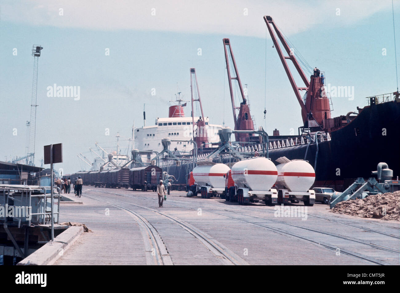 IRAN, BANDAR SHAHPUR: Freighter ships line up to load cargo and fuel at ...