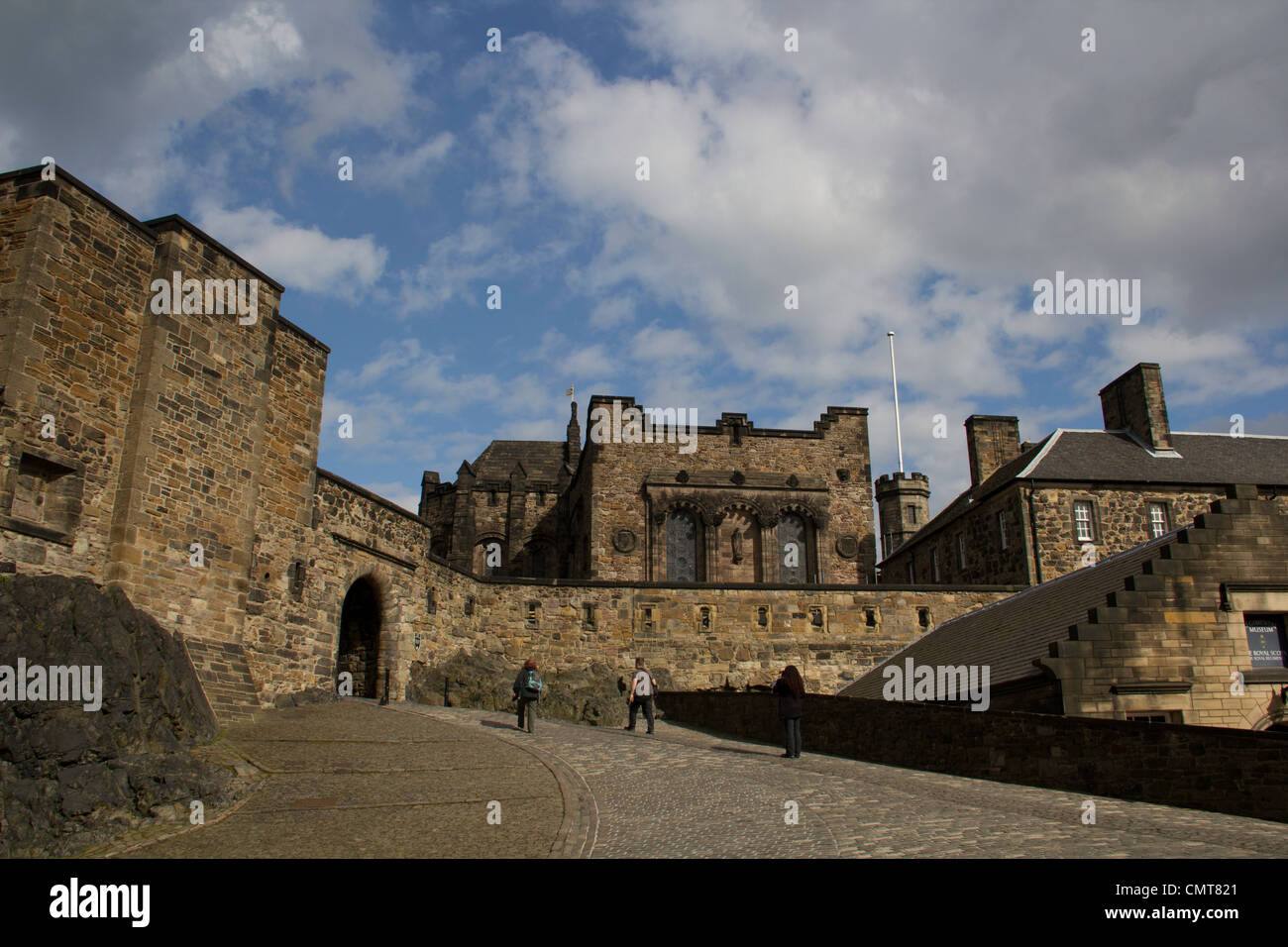 Inside edinburgh castle hi-res stock photography and images - Alamy