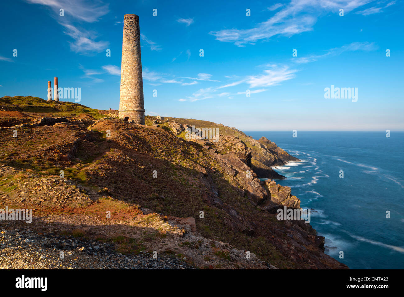 Cornwall mining landscape hi-res stock photography and images - Alamy