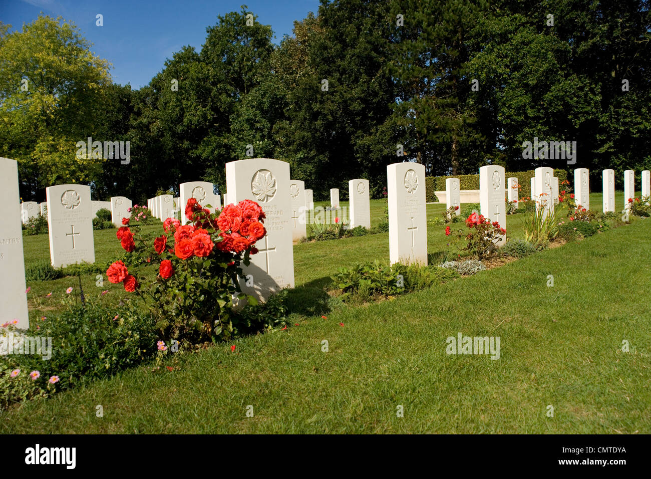 Commonwealth War Graves Commision Canadian Cemetery at Beny sur Mer ...