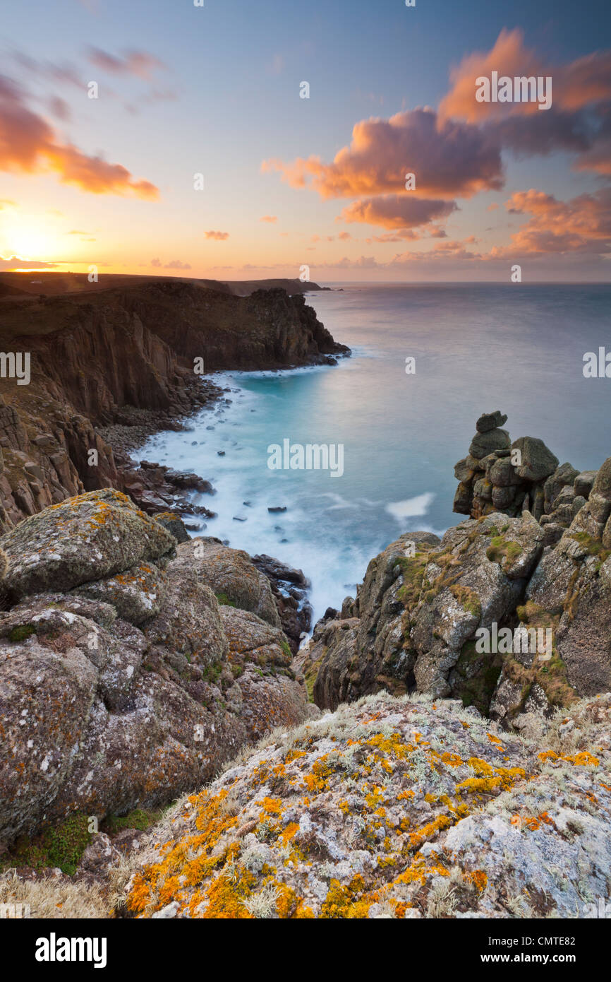 Cornwall sunrise hi-res stock photography and images - Alamy