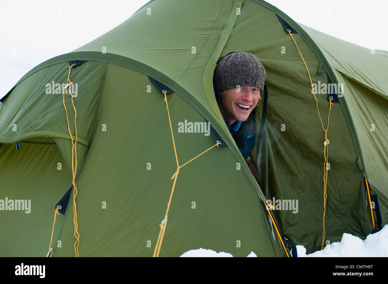 Residential tent hi-res stock photography and images - Alamy