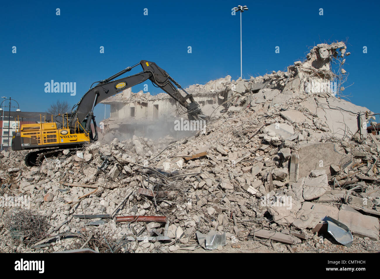 Demolition of "Crinoline House" in Rotherham Town Centre Stock Photo ...