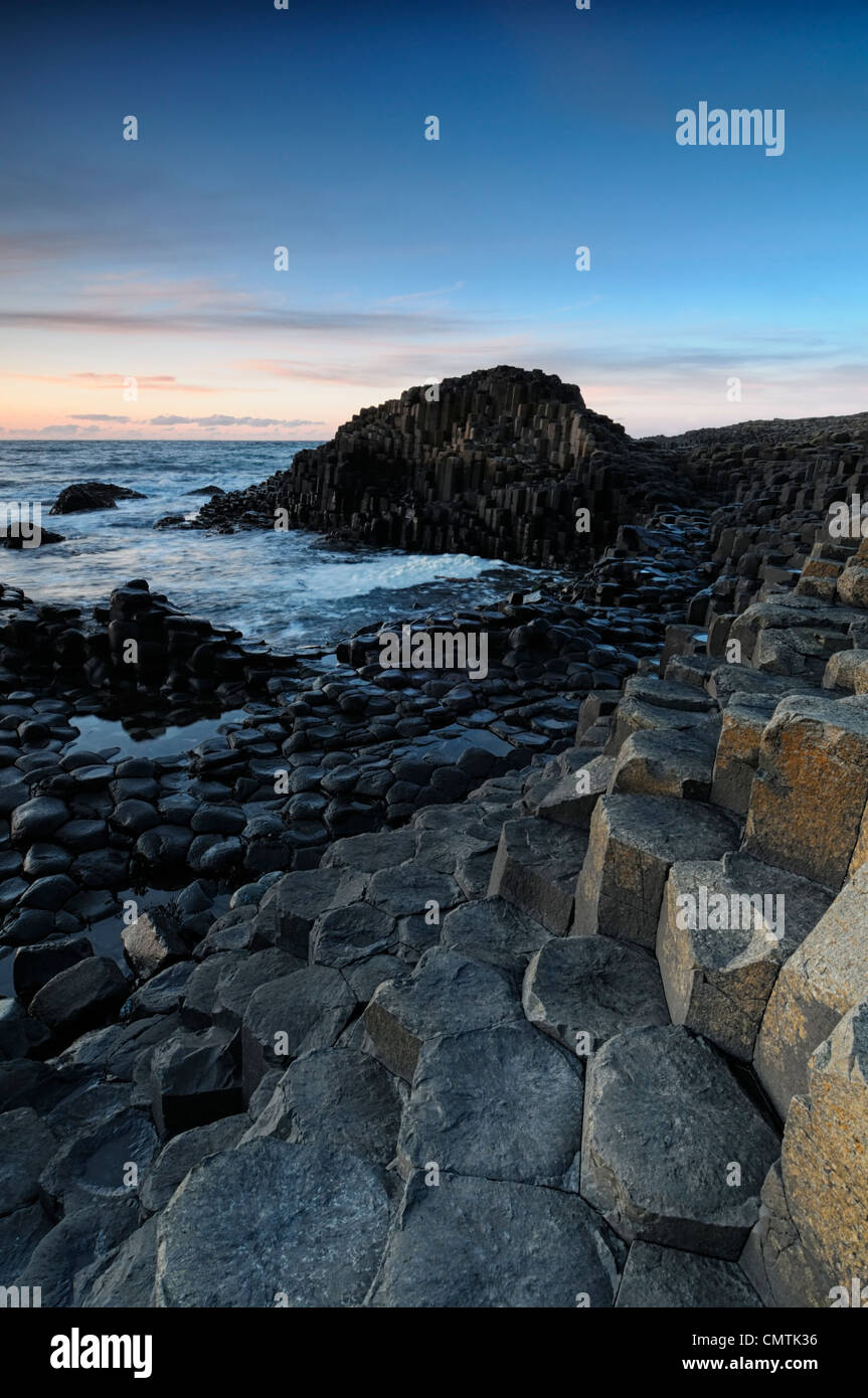 Hexagonal shaped basalt columns hi-res stock photography and images - Alamy