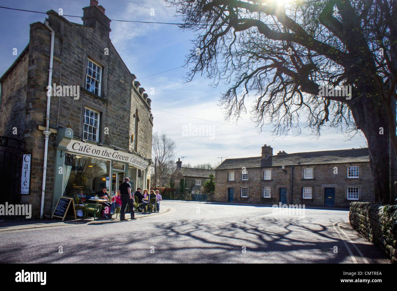 Cafe on the Green in Baslow Derbyshire Stock Photo - Alamy