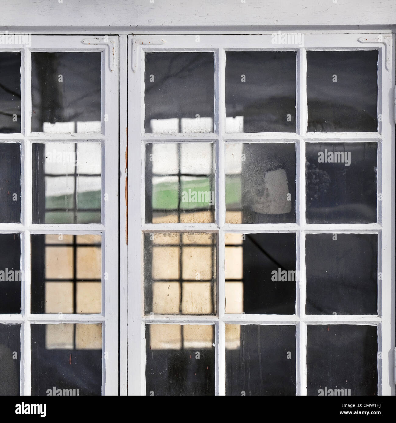 Transparent frame hi-res stock photography and images - Alamy