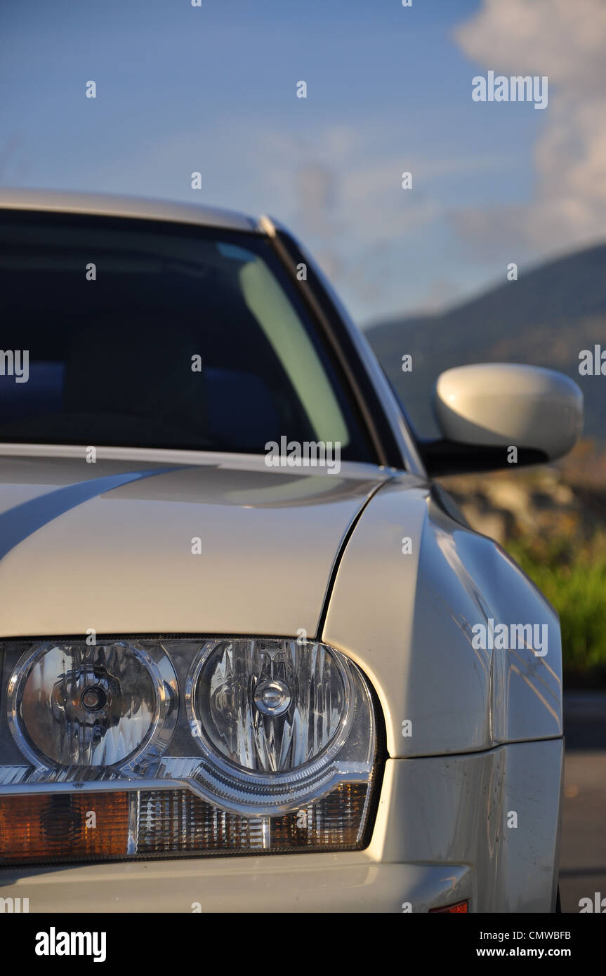 Sedan car side view hi-res stock photography and images - Alamy