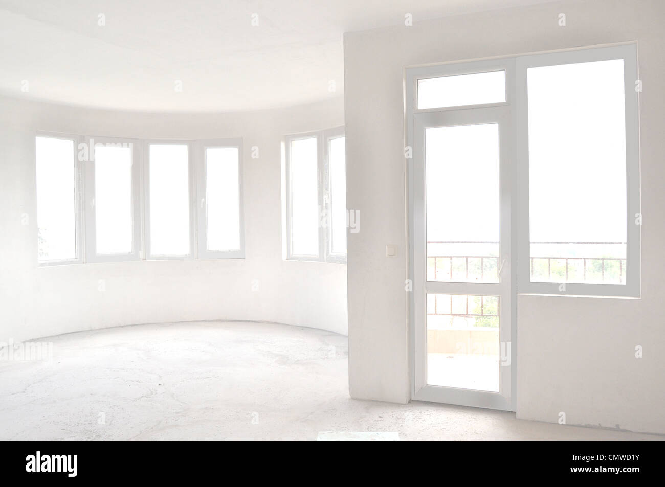Empty unfinished room in a new constructed building Stock Photo - Alamy