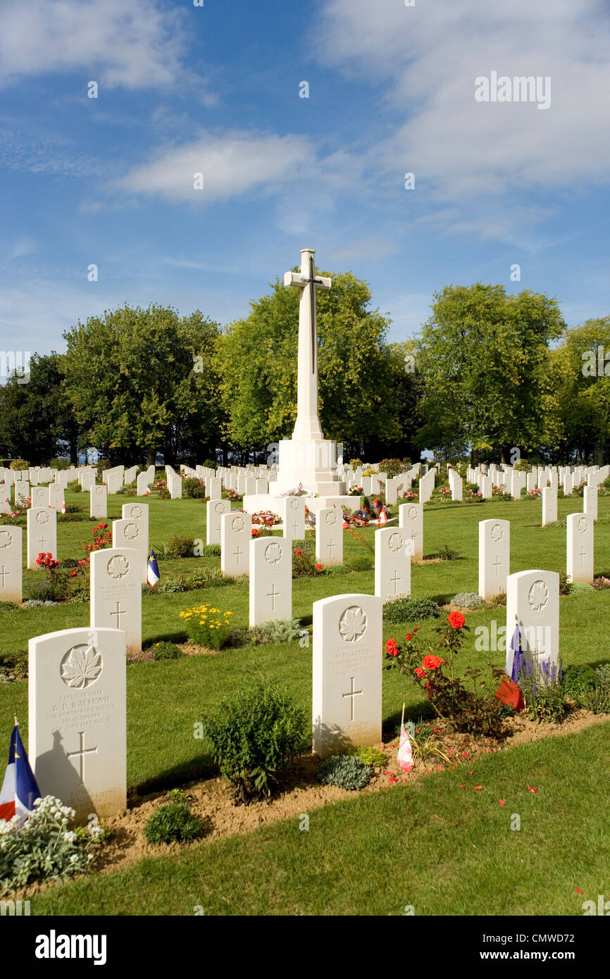 Commonwealth War Graves Commision Canadian Cemetery at Beny sur Mer ...