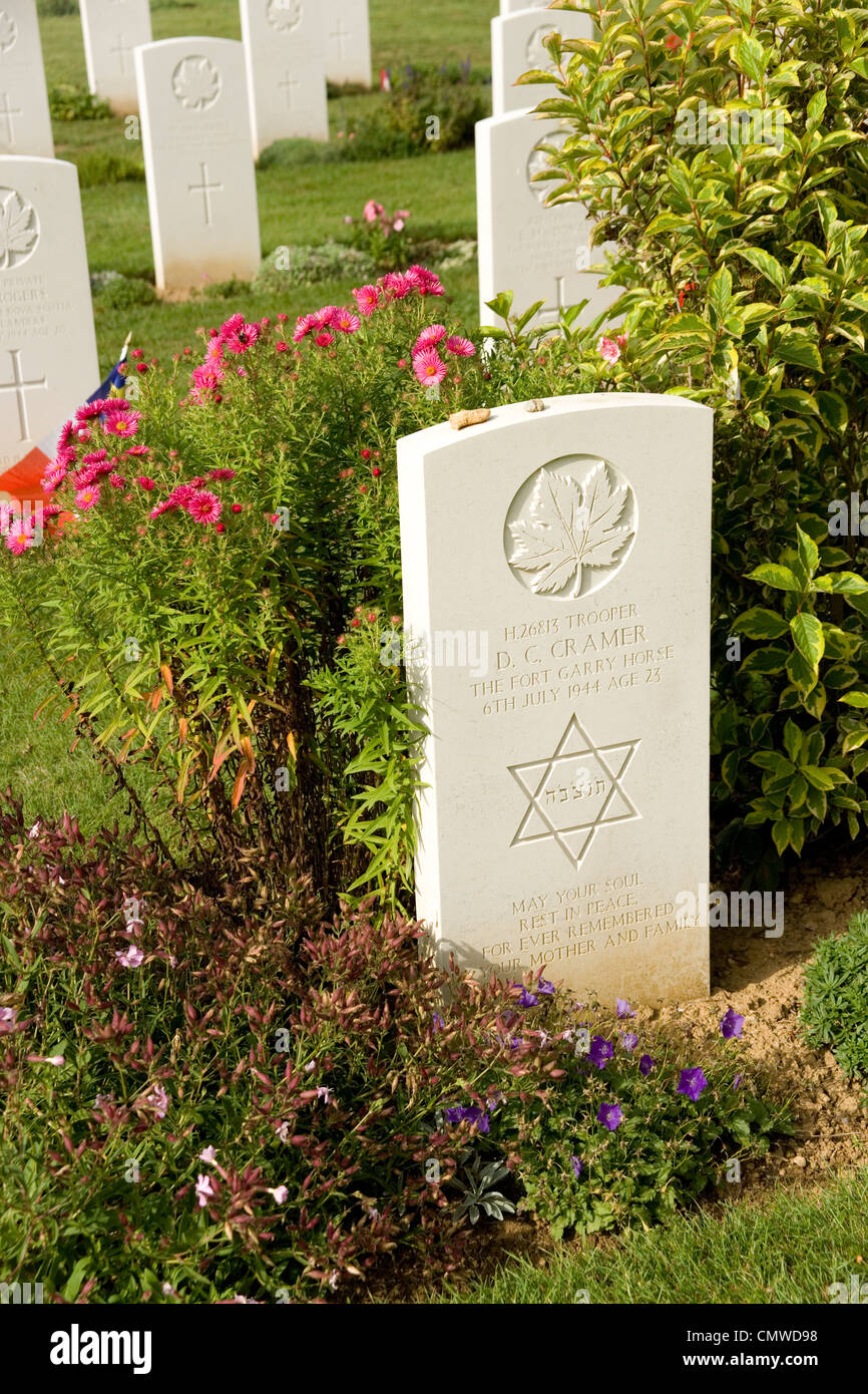 Jewish grave at Commonwealth War Graves Commision Canadian Cemetery at ...