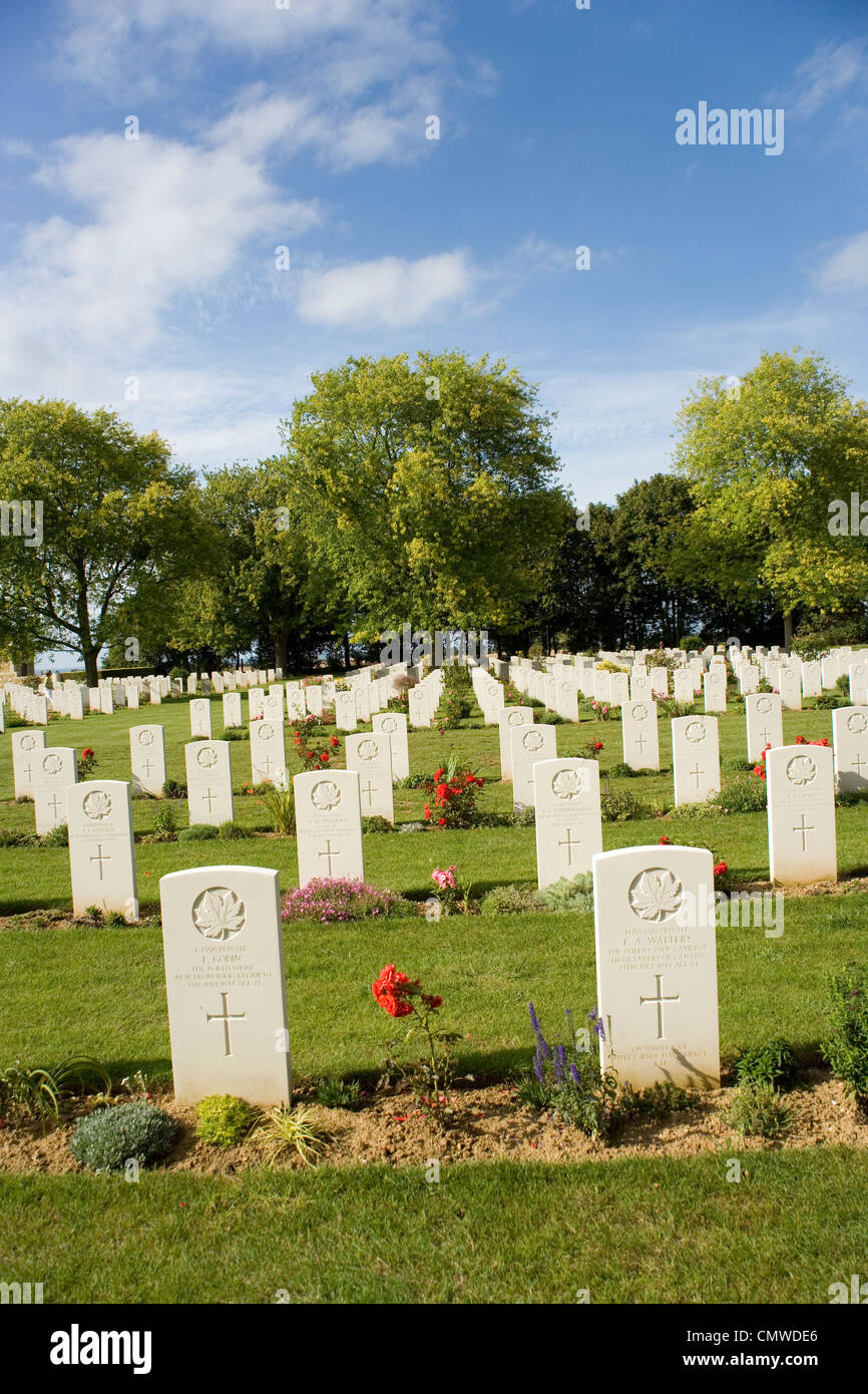 Commonwealth War Graves Commision Canadian Cemetery at Beny sur Mer ...