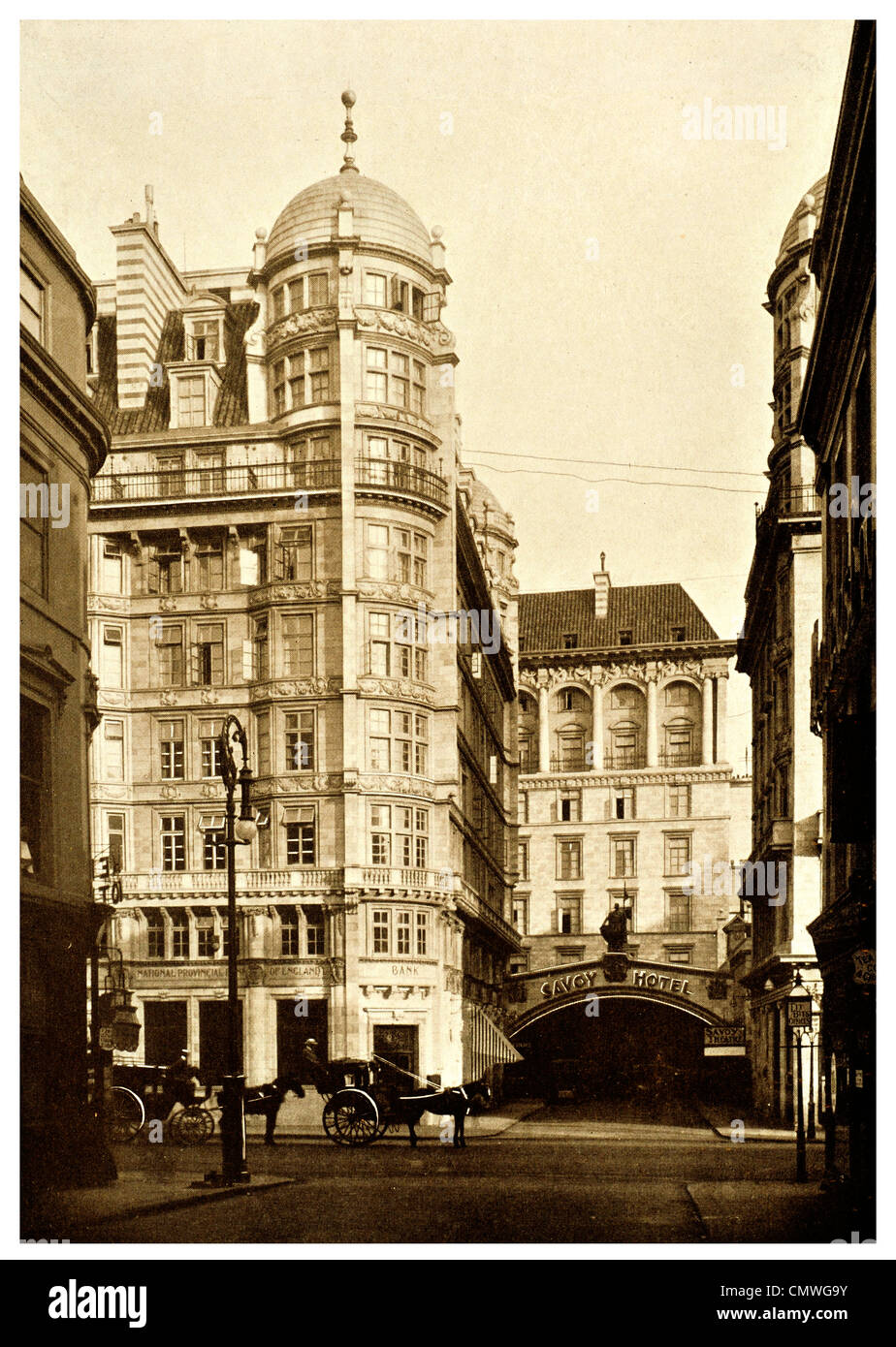 1905 Savoy Hotel london Stock Photo - Alamy