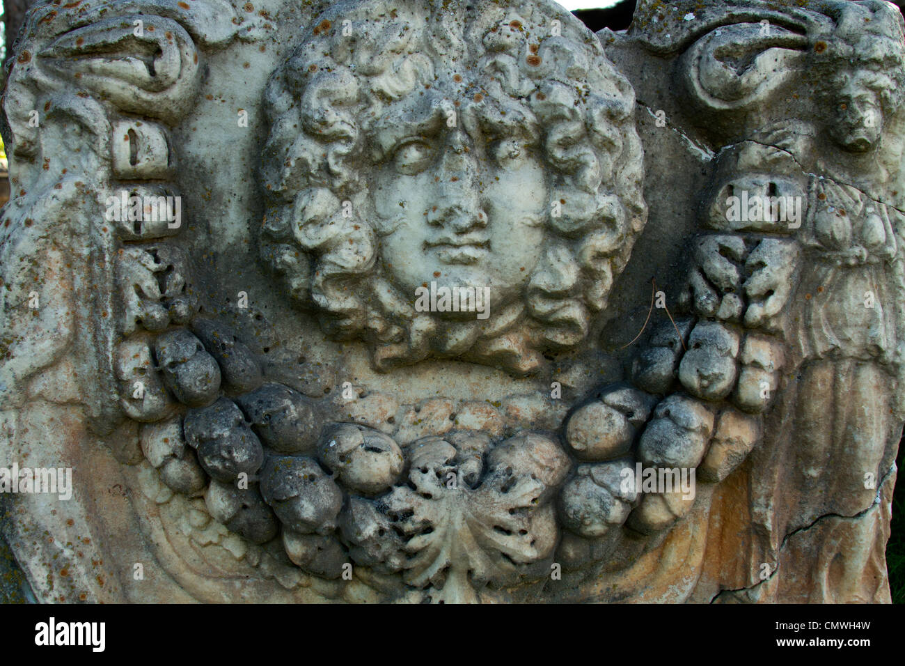 Angle stone hi-res stock photography and images - Alamy