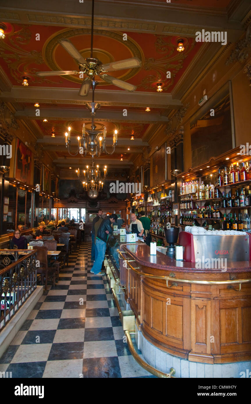 Cafe chiado hi-res stock photography and images - Alamy