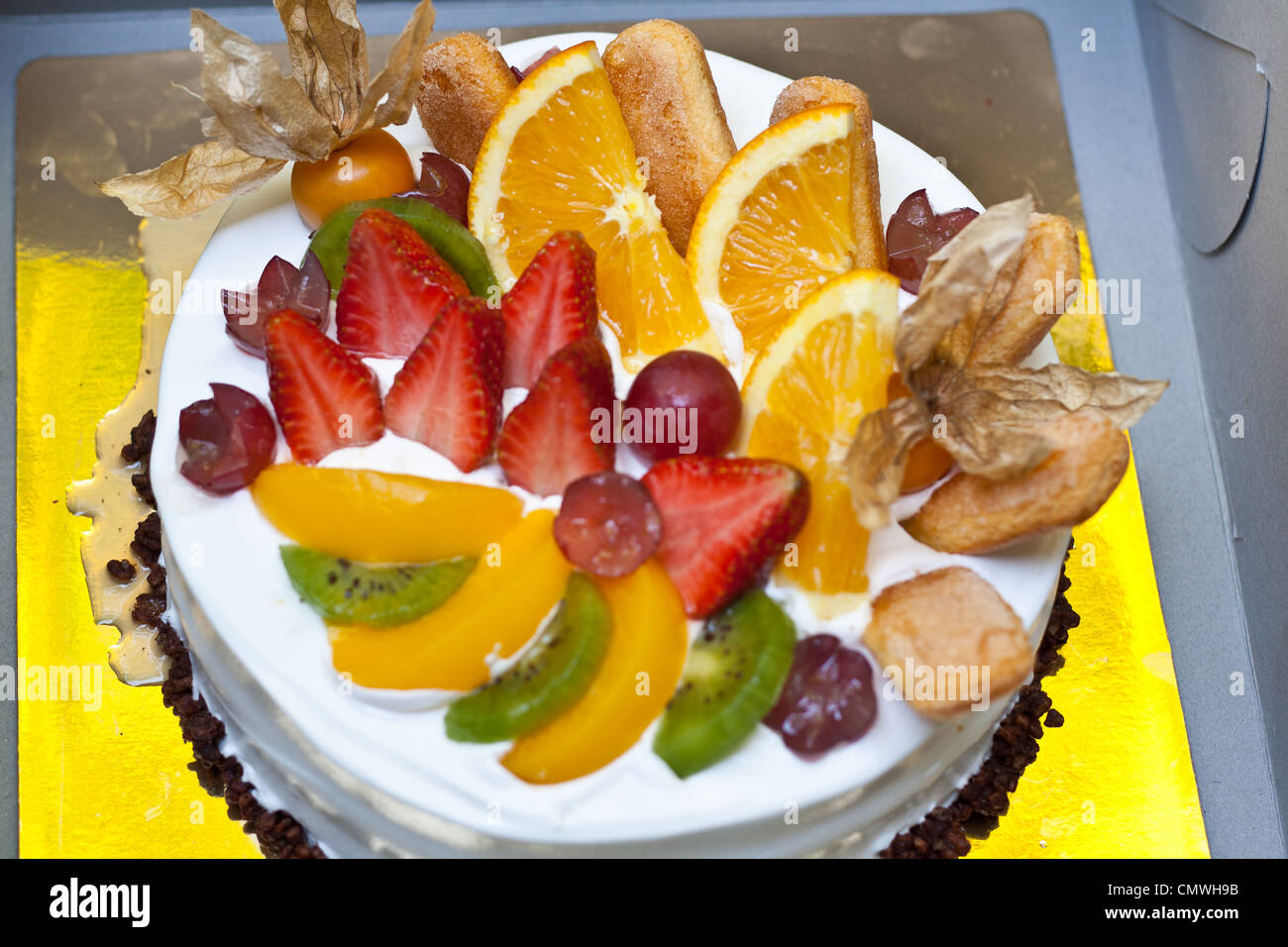 Grapes cake hi-res stock photography and images - Alamy