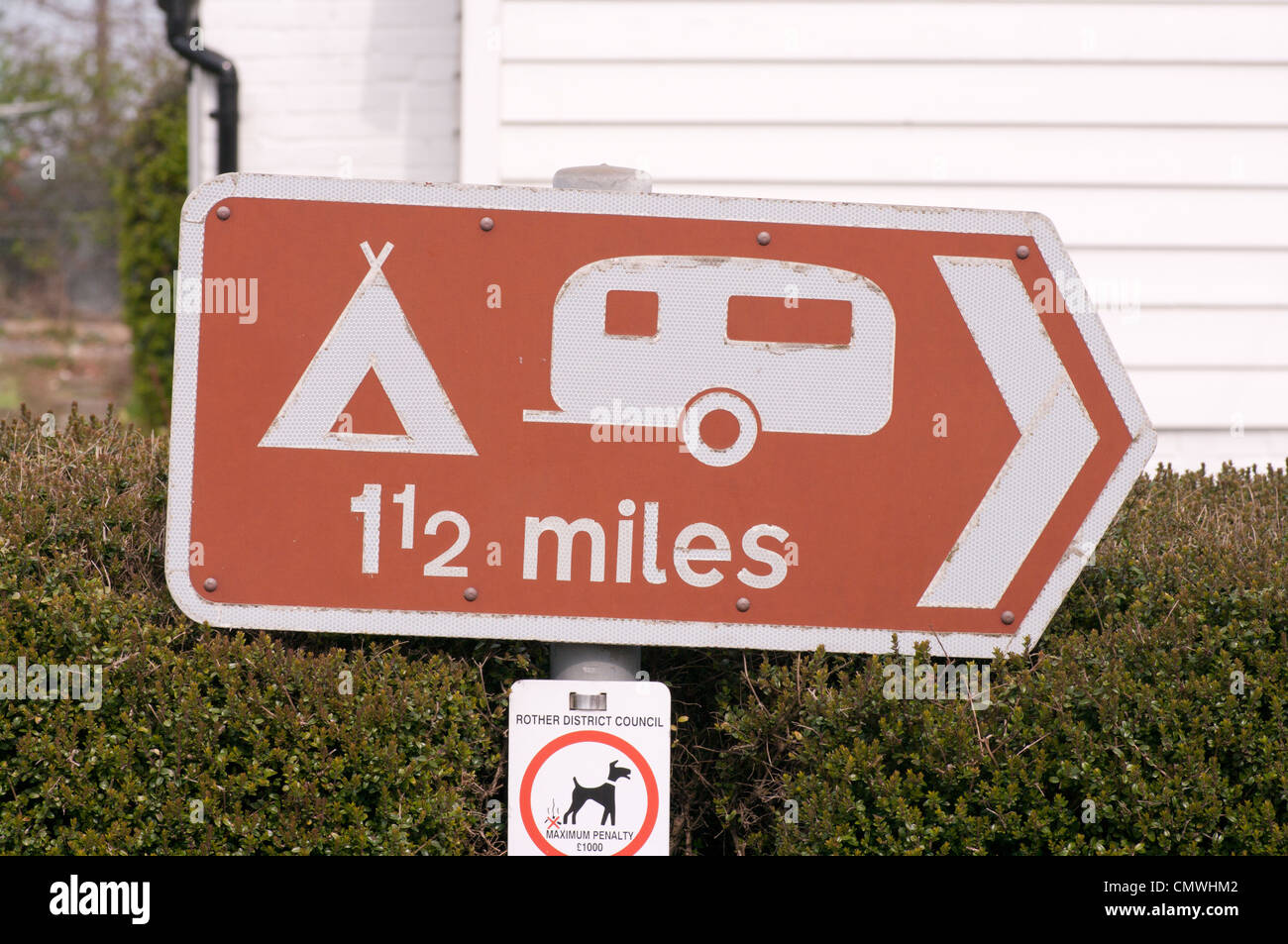 Sign campsite camping hi-res stock photography and images - Alamy