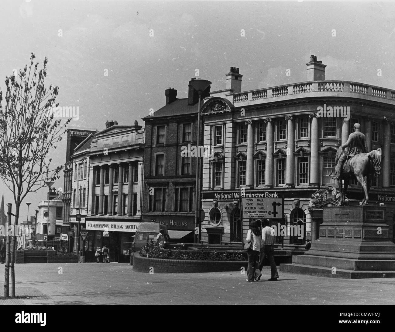 Queen Square, Wolverhampton, 27576. A view of Queen Square looking ...