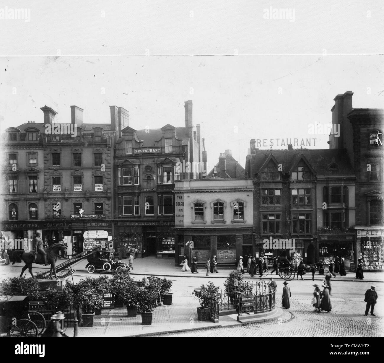 Wolverhampton pub hi-res stock photography and images - Alamy