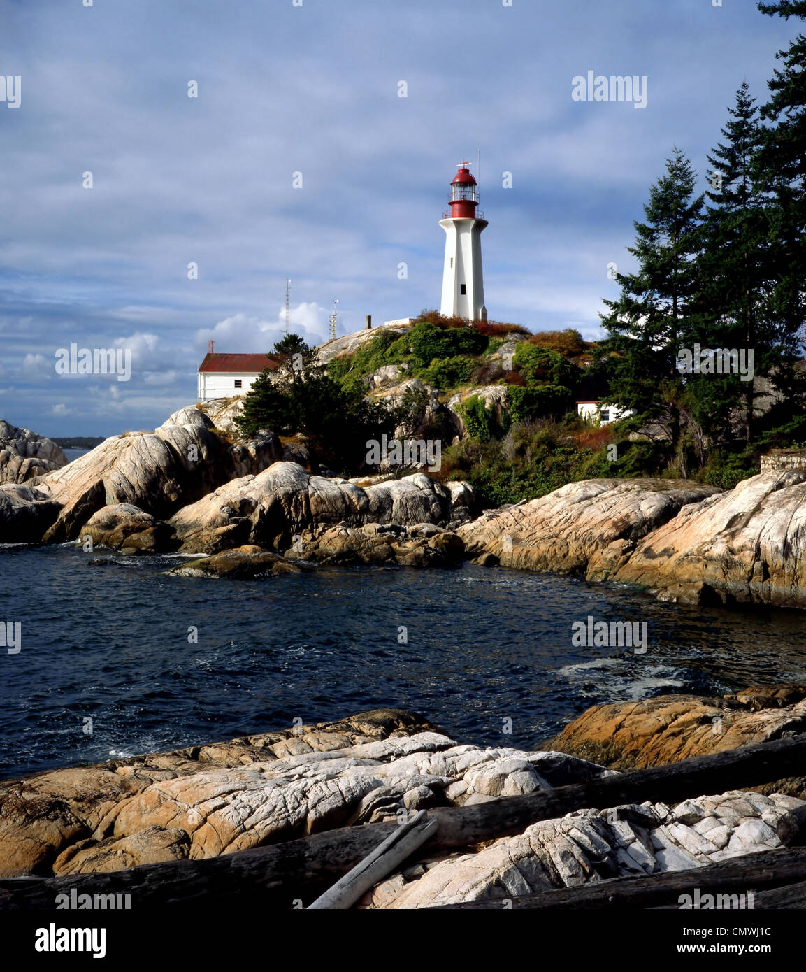 Point atkinson lighthouse west hi-res stock photography and images - Alamy