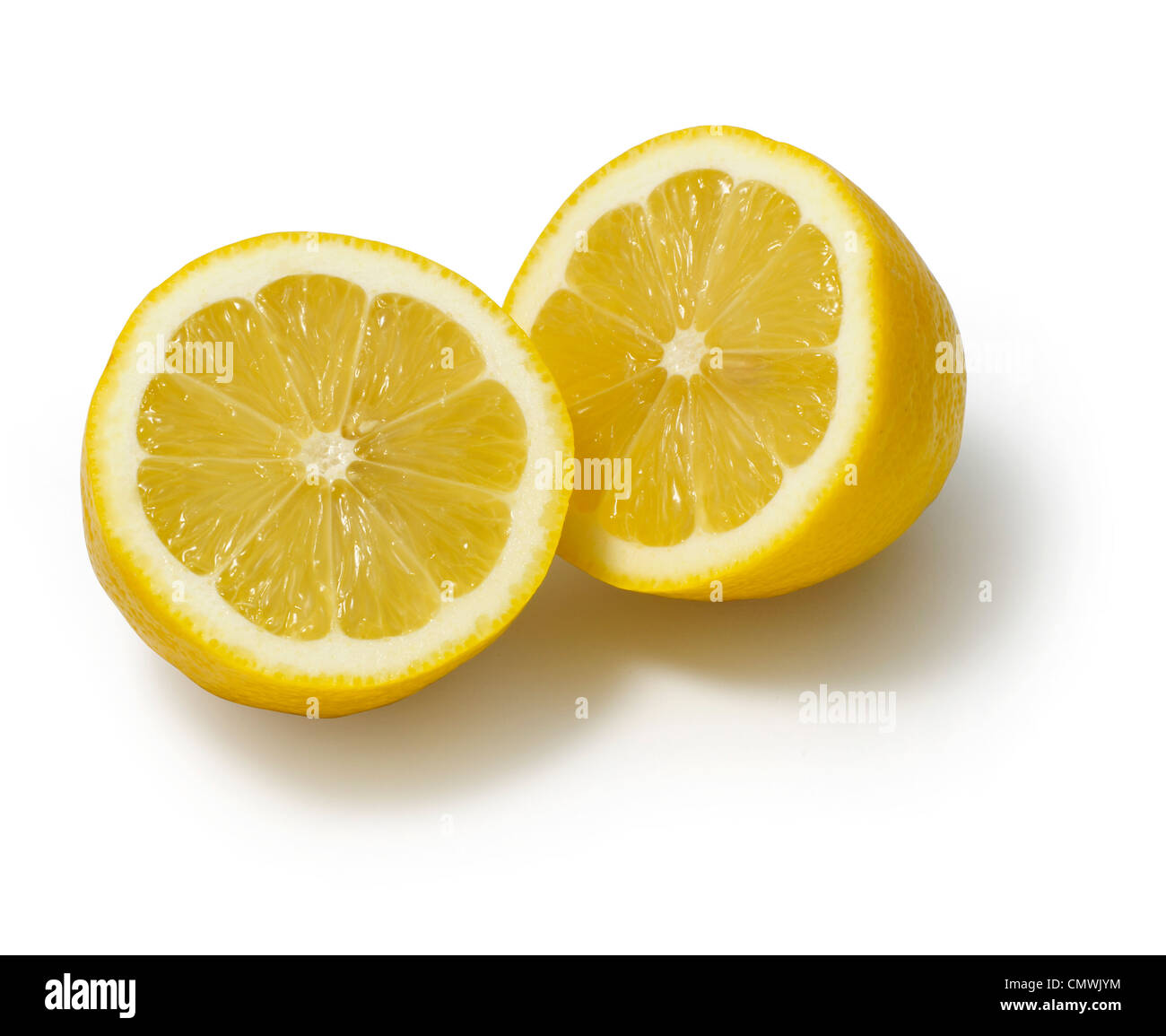 Halved fresh lemon halves two hi-res stock photography and images - Alamy