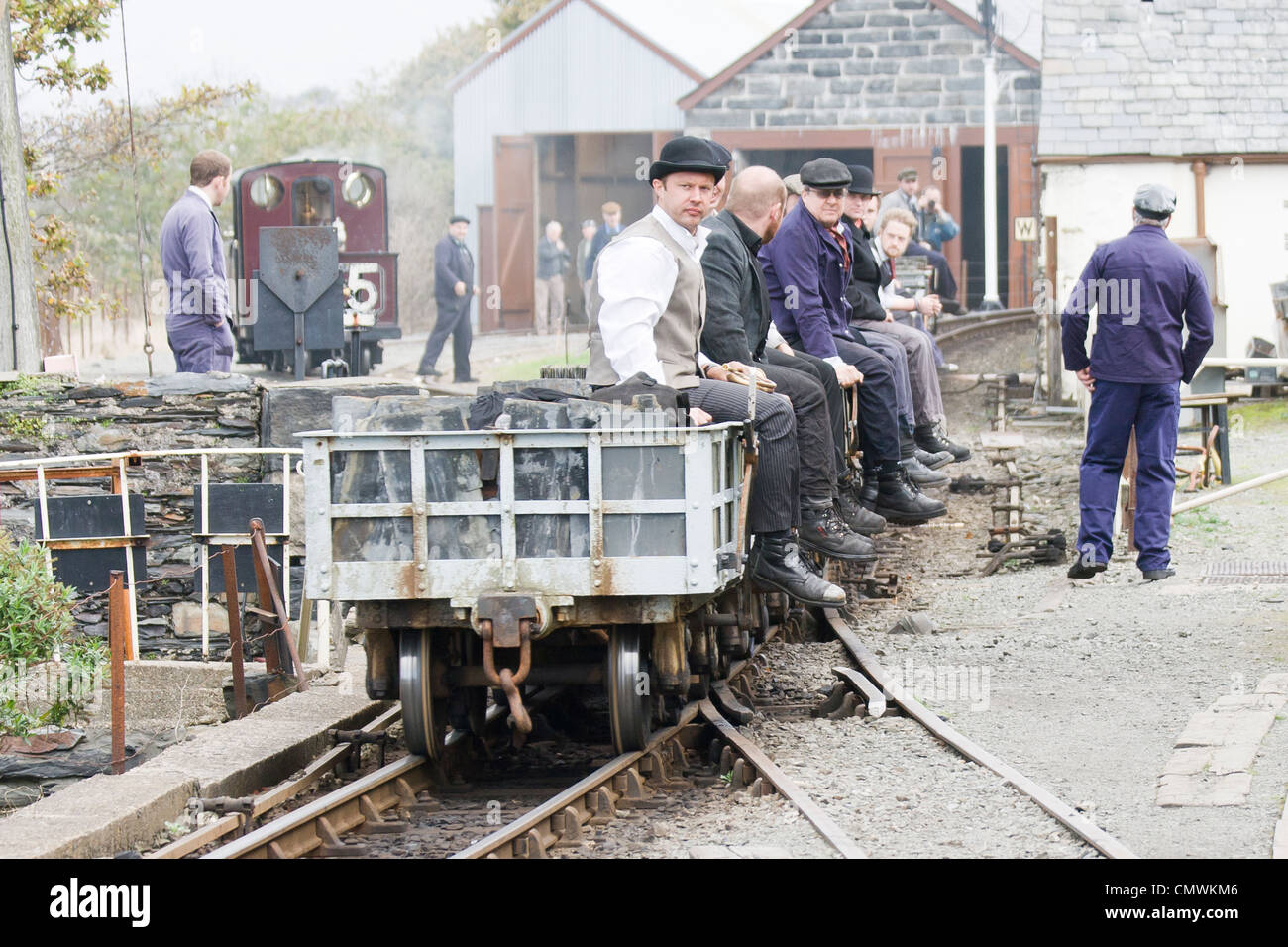 A gravity train on the Blaenau Ffestiniog Railway Stock Photo - Alamy