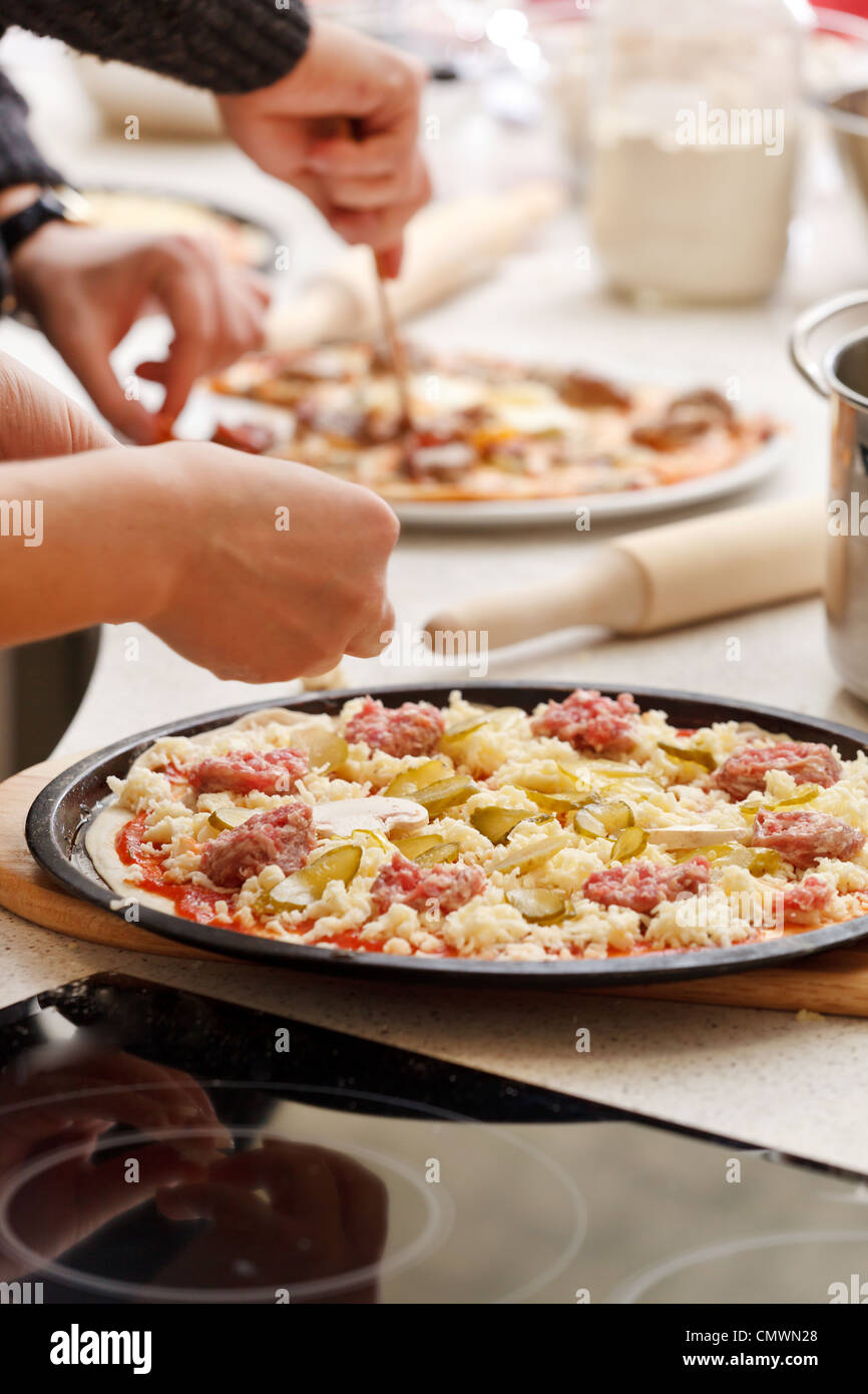 Pizza workshop hi-res stock photography and images - Alamy