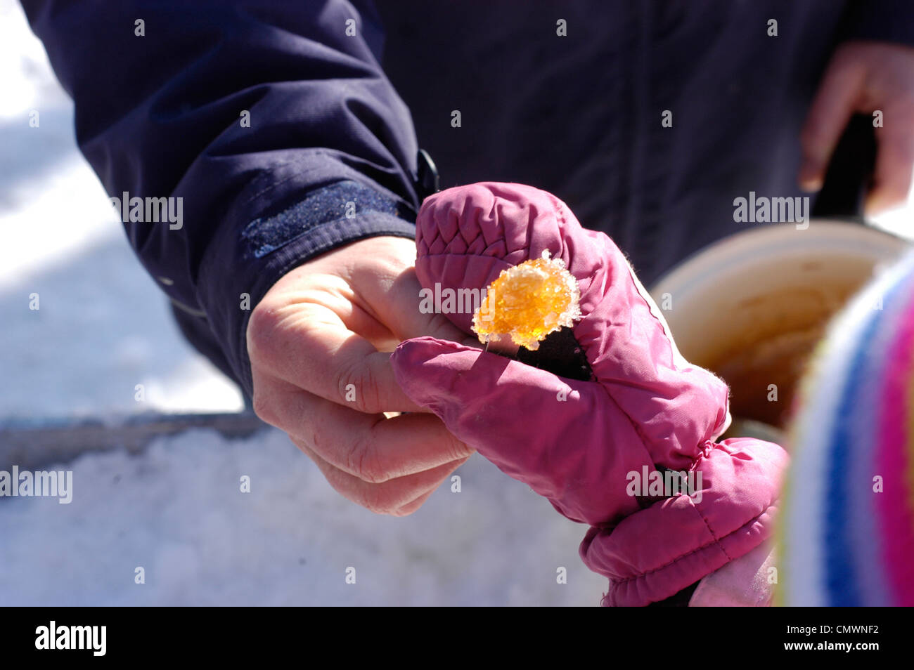 Maple syrup snow hi-res stock photography and images - Alamy