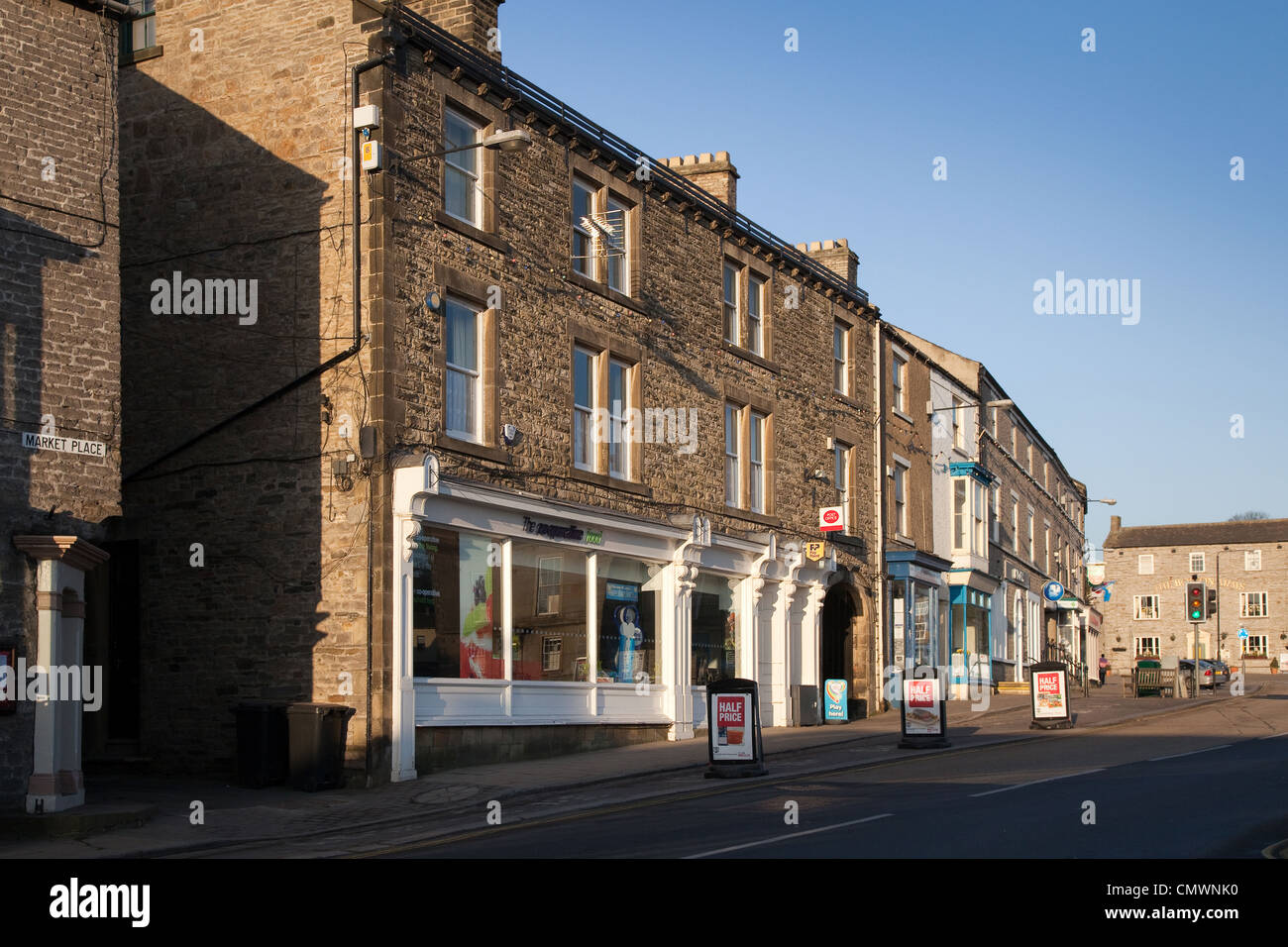 Uk england yorkshire leyburn market hi-res stock photography and images ...