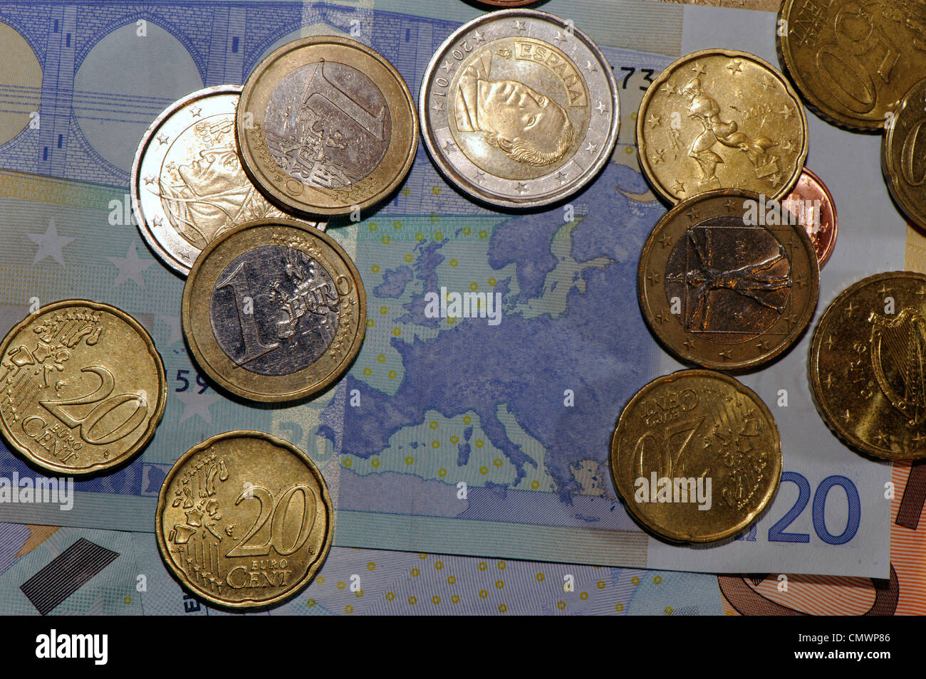 Euro currency, showing bank notes and coins Stock Photo - Alamy