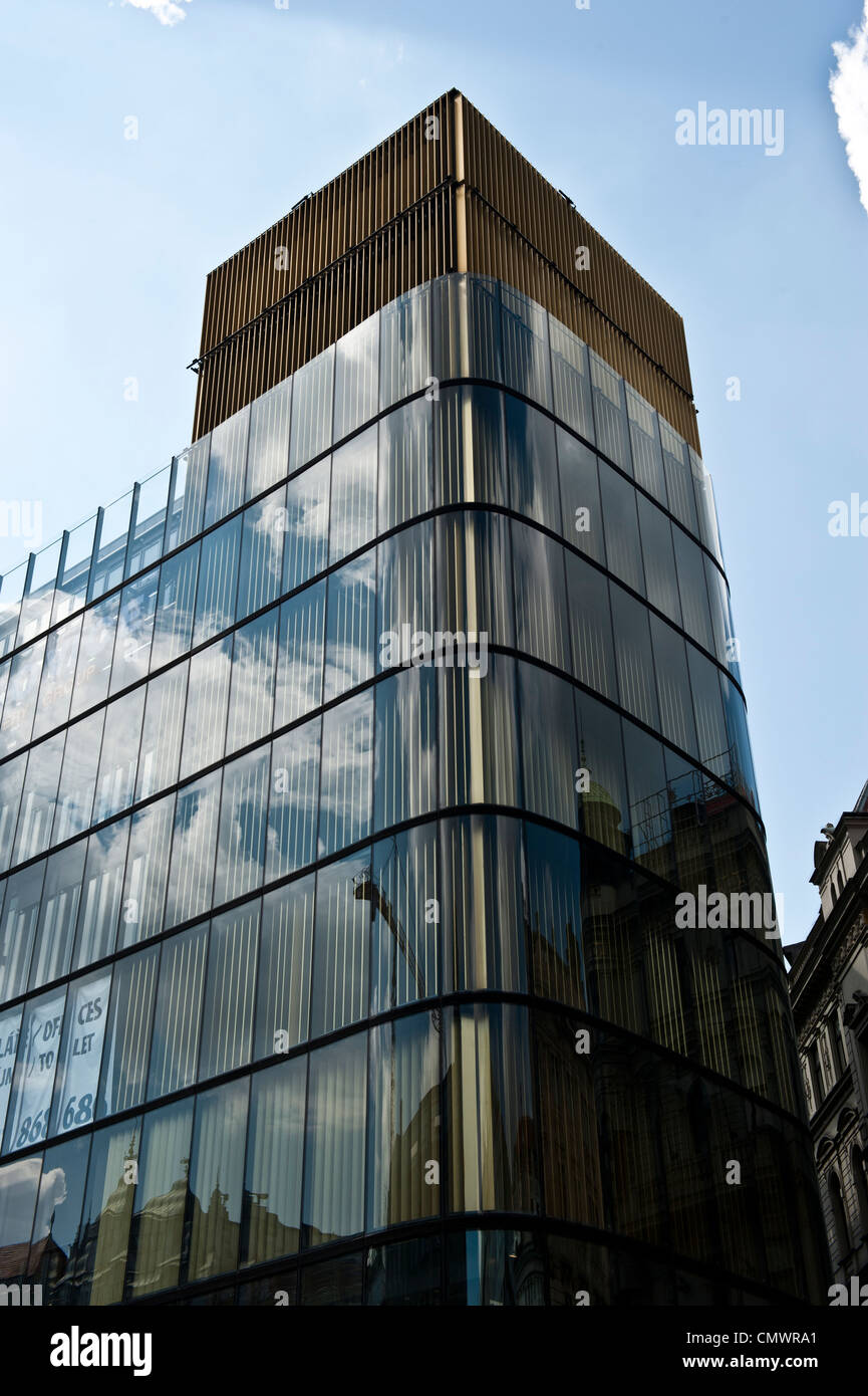 Angular glass hi-res stock photography and images - Alamy