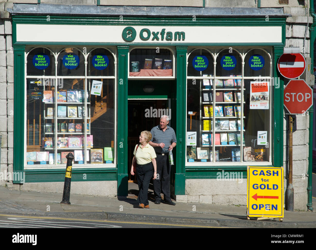Ulverston shopping hi-res stock photography and images - Alamy