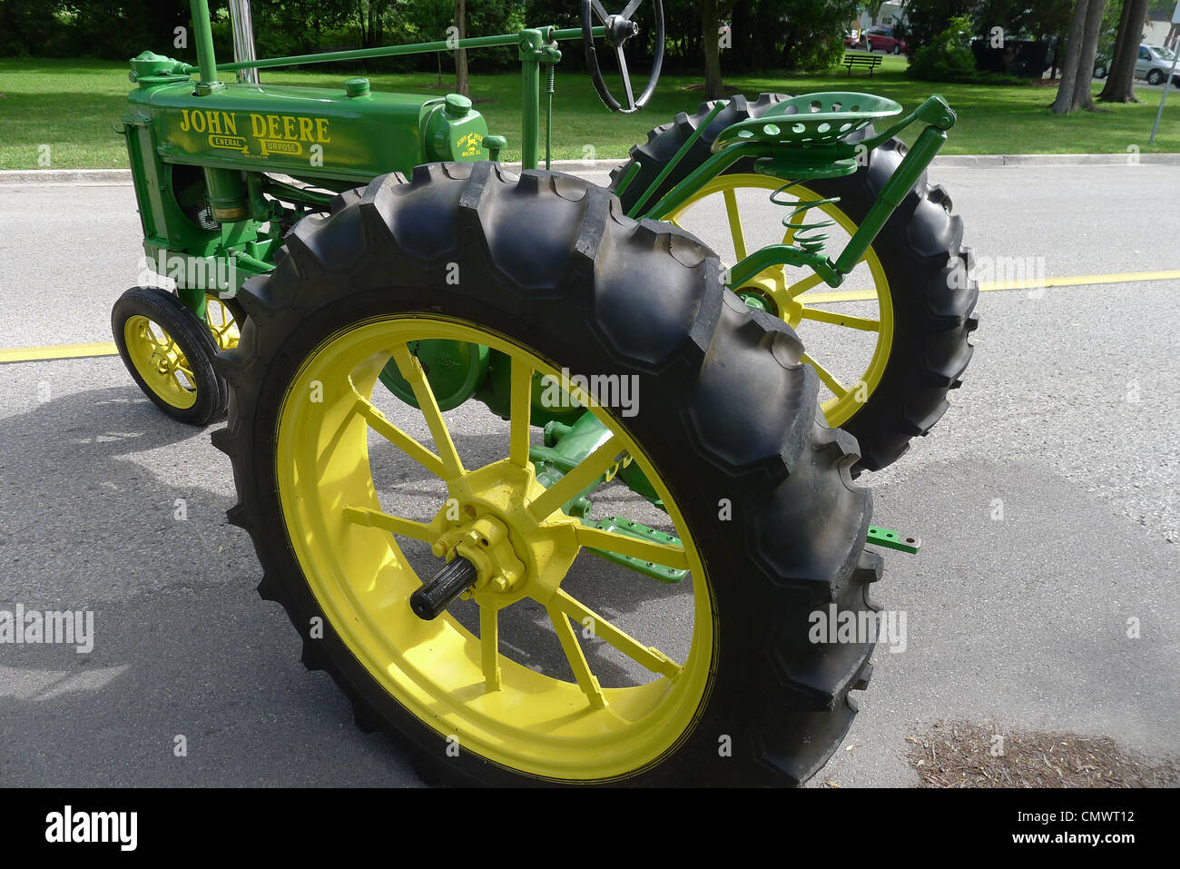 A restored antique John Deere tractor from the 30's Stock Photo - Alamy