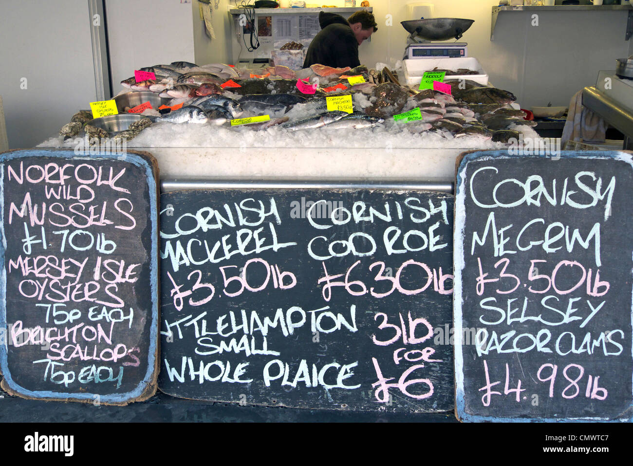 united kingdom littlehampton a wet fish display on a fishmongers stall ...