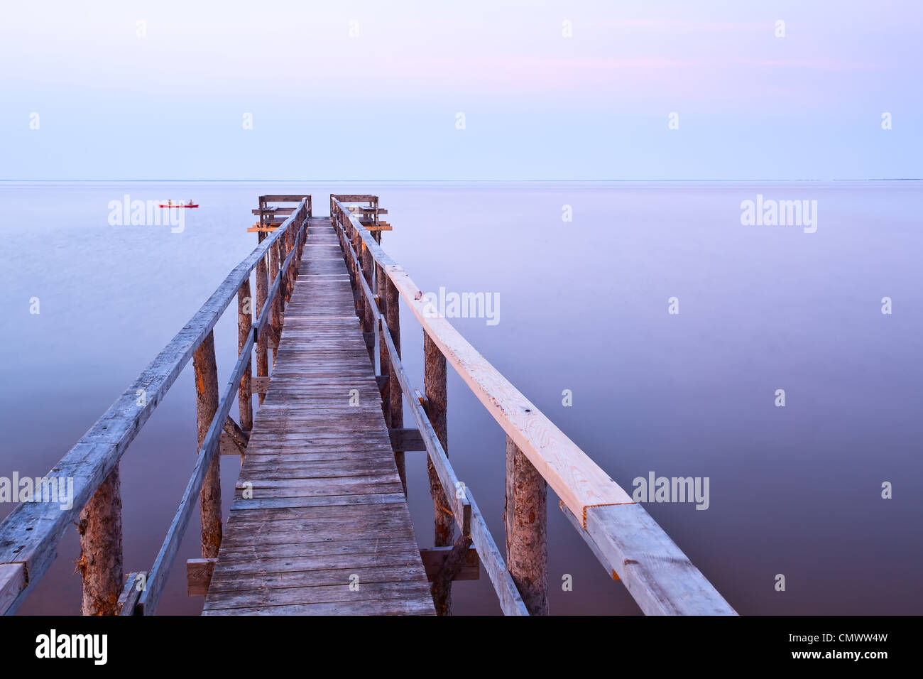 Pier on Lake Winnipeg, Matlock, Manitoba Stock Photo - Alamy