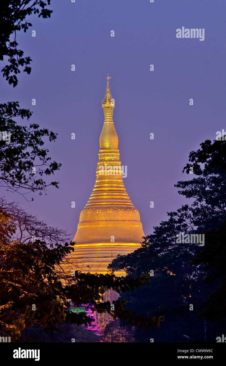Illuminated Shwedagon at dawn, Yangon, Myanmar Stock Photo - Alamy