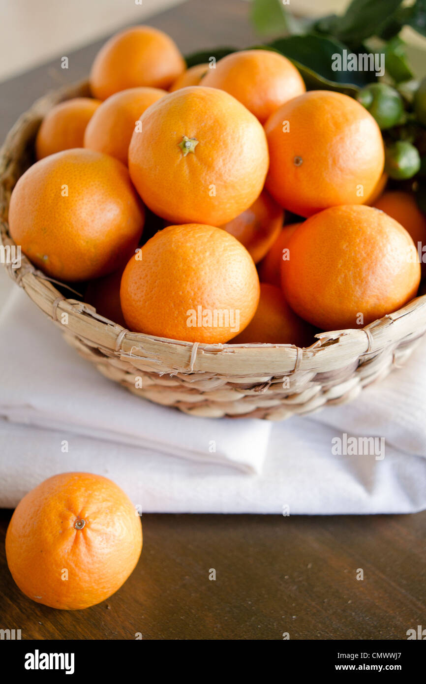 Seedless tangerine hi-res stock photography and images - Alamy