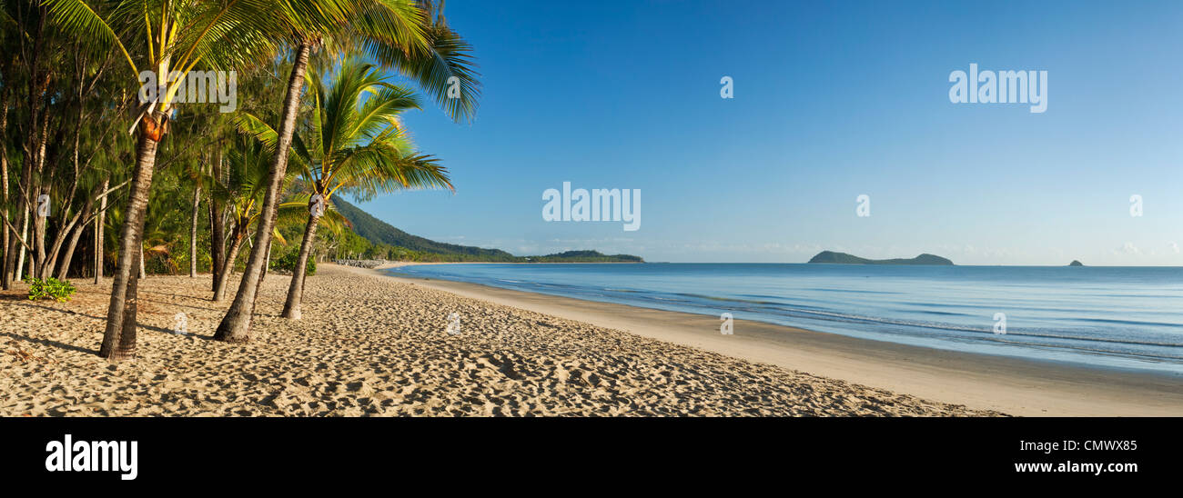 Kewarra beach queensland hi-res stock photography and images - Alamy