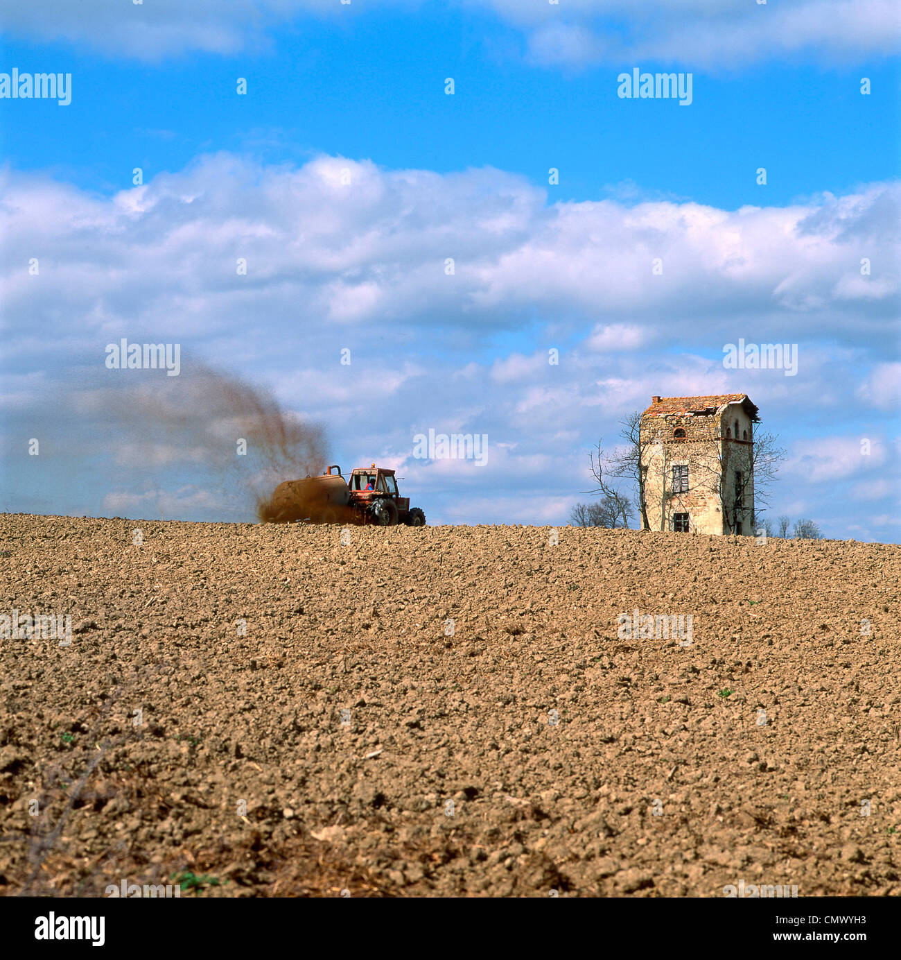 French tractor engine hi-res stock photography and images - Alamy